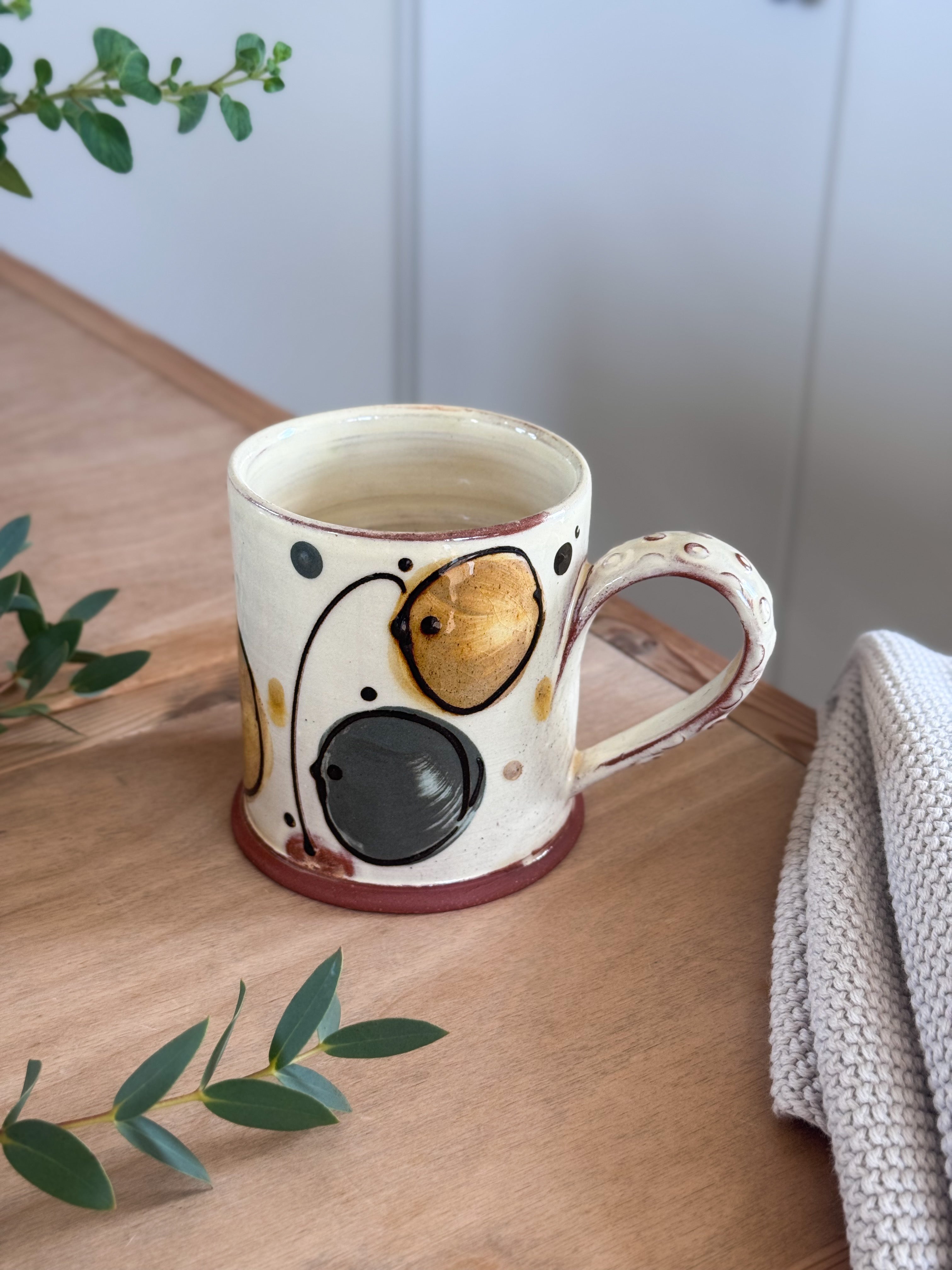 Vintage Studio Pottery Slipware Mug, Stamped J – Hiraeth Vintage