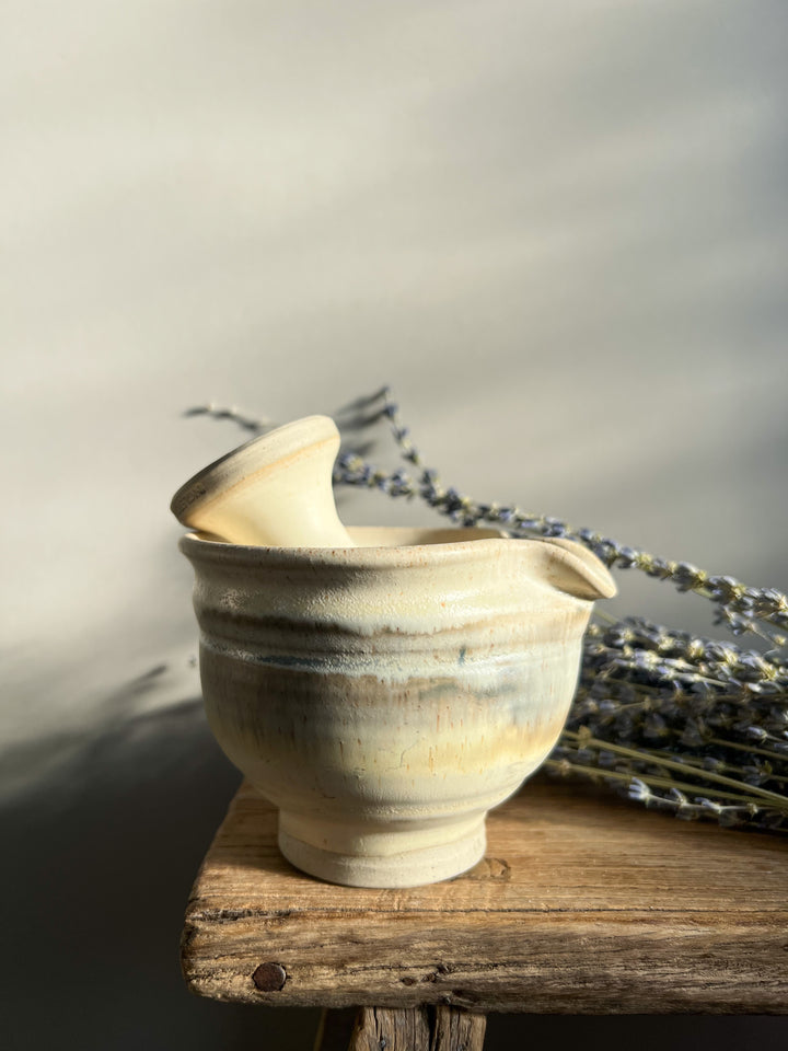 Ingleton Pottery Pestle & Mortar